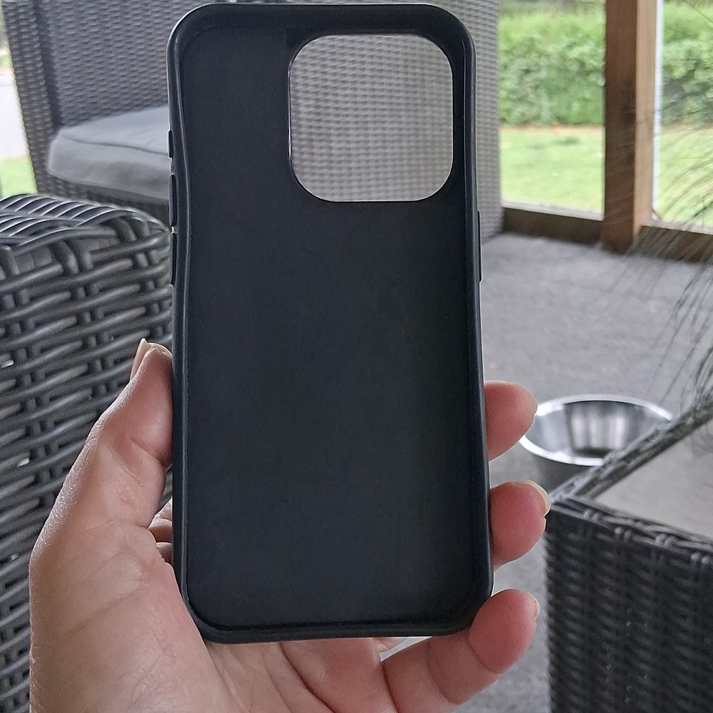 CHANEL | Cell Phones & Accessories | Chanel Black Quilted Phone Case ...
